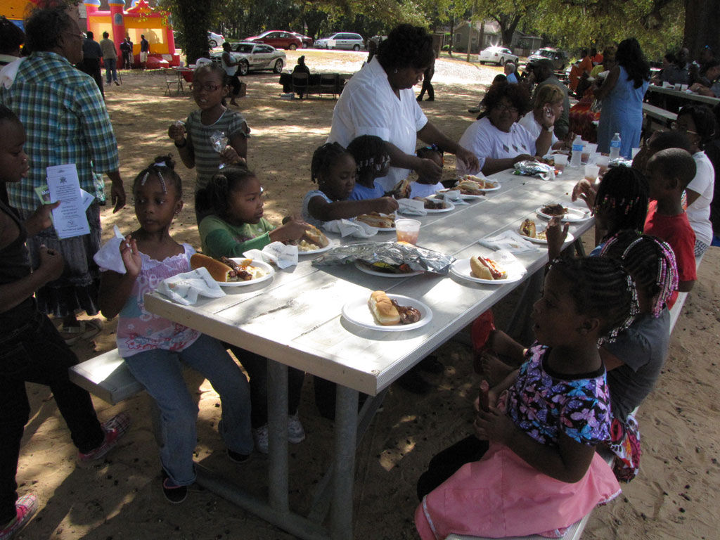 Dougherty County sheriff announces upcoming barbecue, golf tournament ...