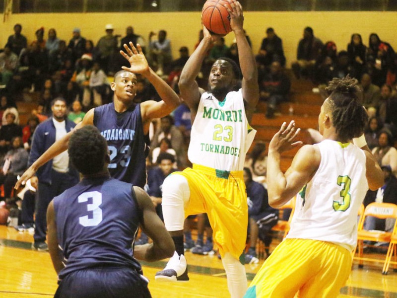 Monroe Tornadoes continue to show improvement – Albany Herald