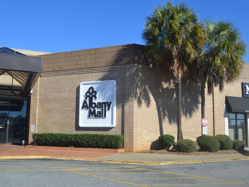 Investors, real estate groups explore potential of Albany Mall – Albany ...