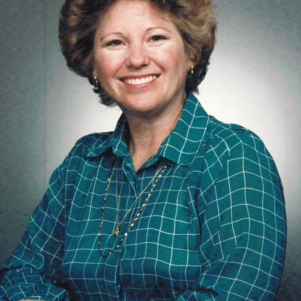 Jim Womack sets up UGA scholarships in memory of late wife, Libby ...