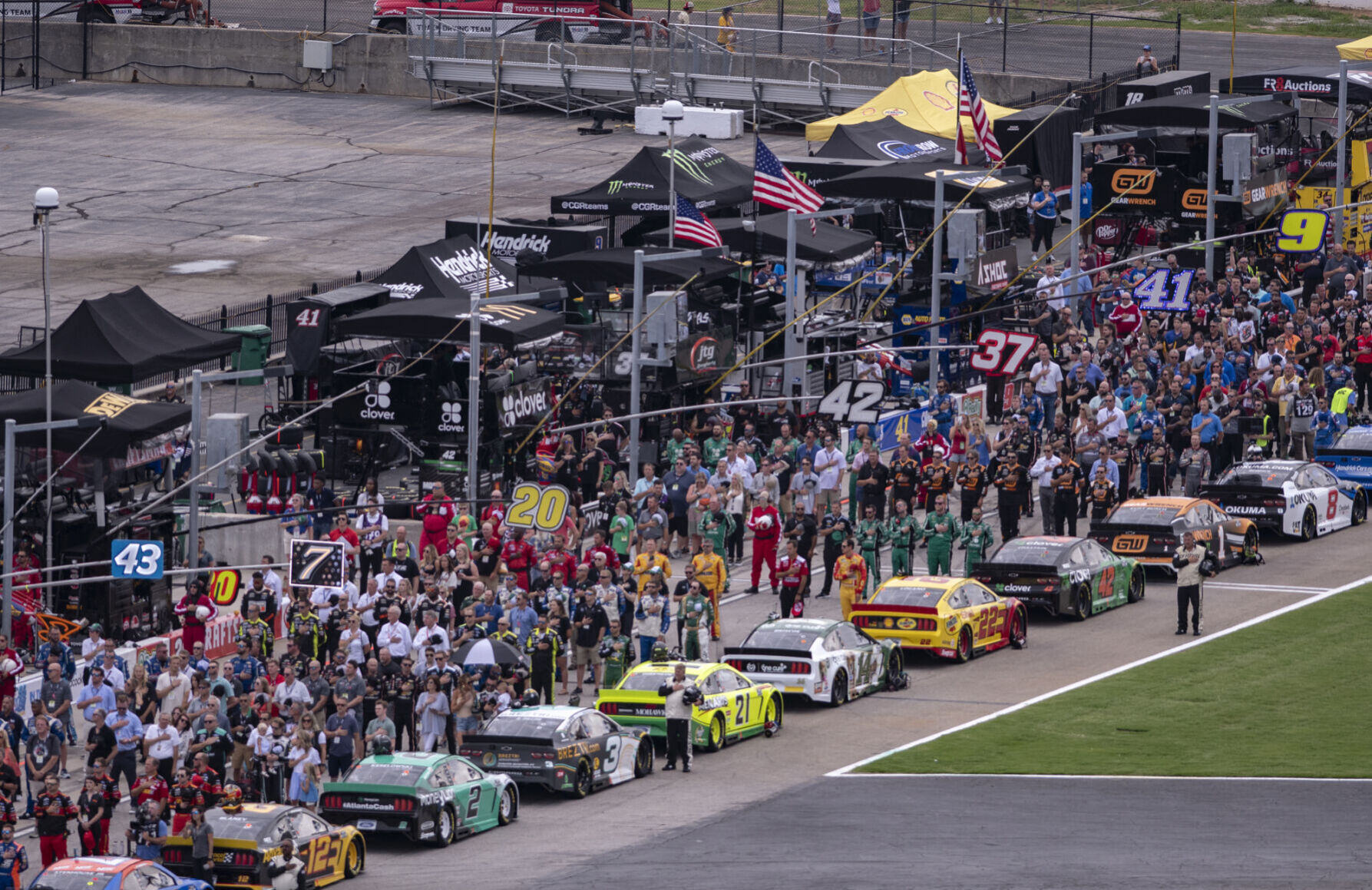 PHOTOS: Quaker State 400 at Atlanta Motor Speedway – Albany Herald