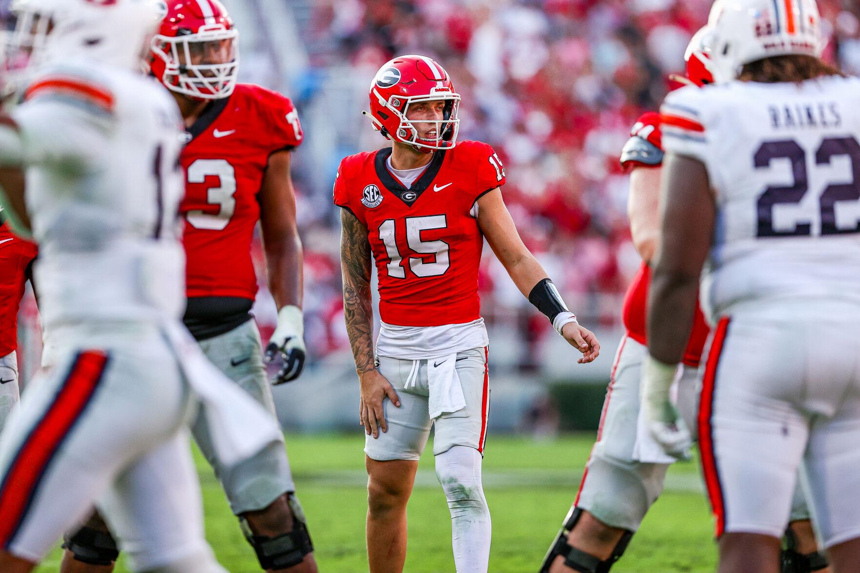 Georgia's Carson Beck set to lead Bulldogs in rivalry clash against ...