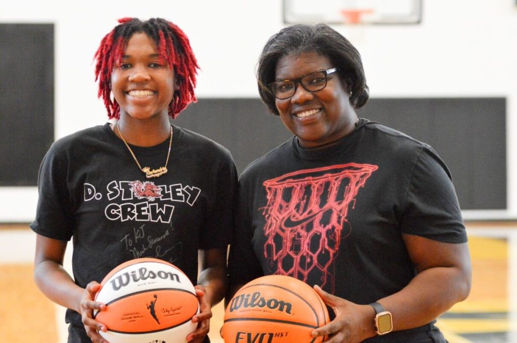 Acree’s 2,000-point milestone feels like history in motion – Albany Herald