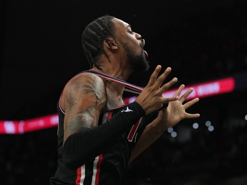 Houston eyes chance to make history against Florida in NCAA ...