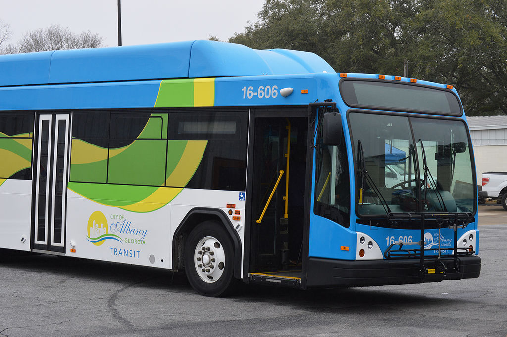 Albany Transit unveils new CNG buses – Albany Herald