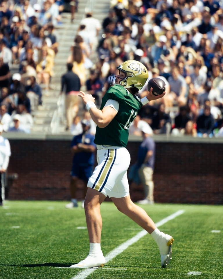 Georgia Tech: Wreck ‘Em Edges Swarm, 20-19, in White and Gold Game ...
