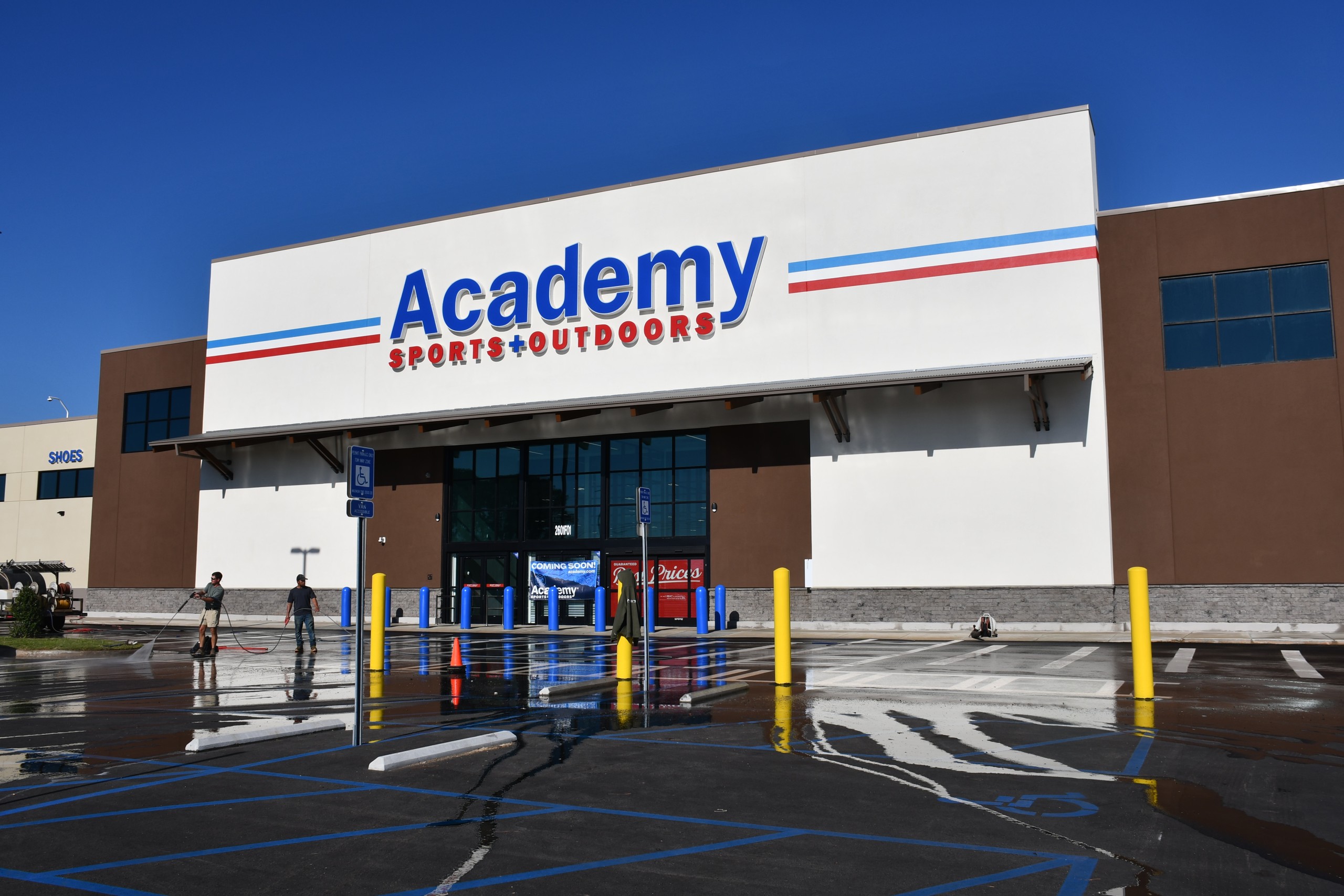 A first glimpse at Academy Sports + Outdoors’ new Albany location ...
