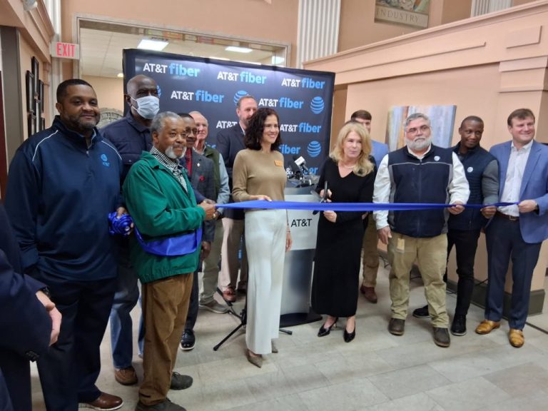 AT&T touts benefits of $18.2 billion investment in Georgia – Albany Herald