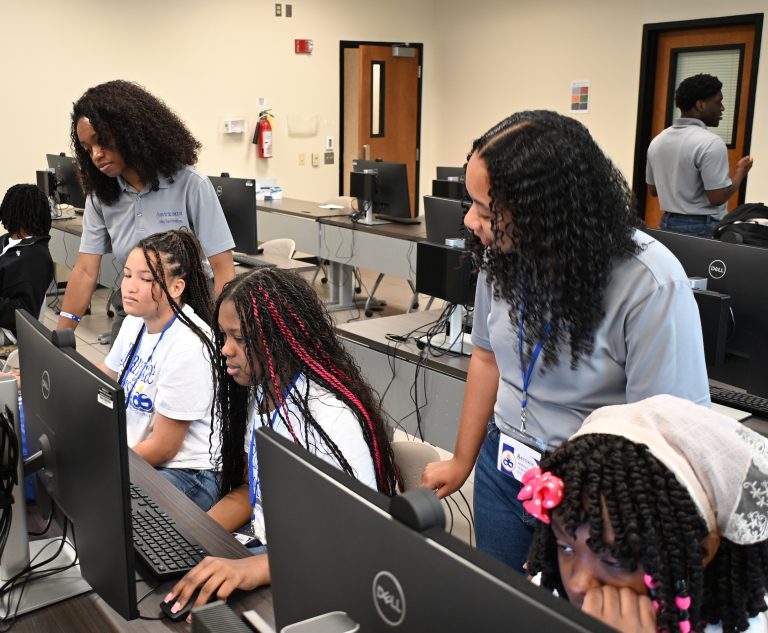 PHOTOS: Albany State ARTEMIS Summer Institute – Albany Herald